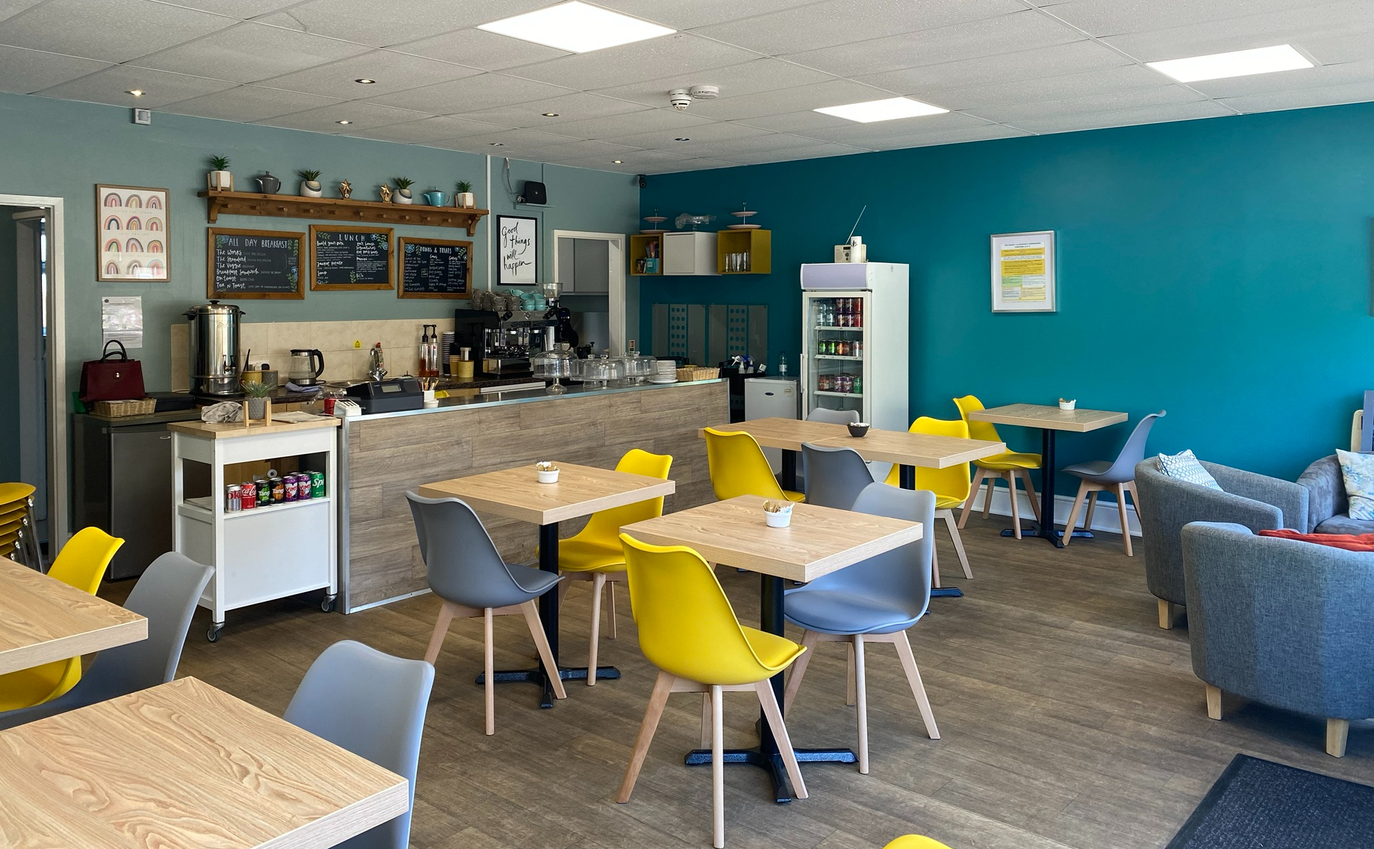 About Us – The Lounge Community Cafe & Youth Venue